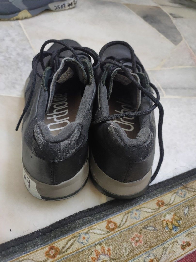 Kasut Kulit Adidas, Men's Fashion, Footwear, Casual shoes on Carousell