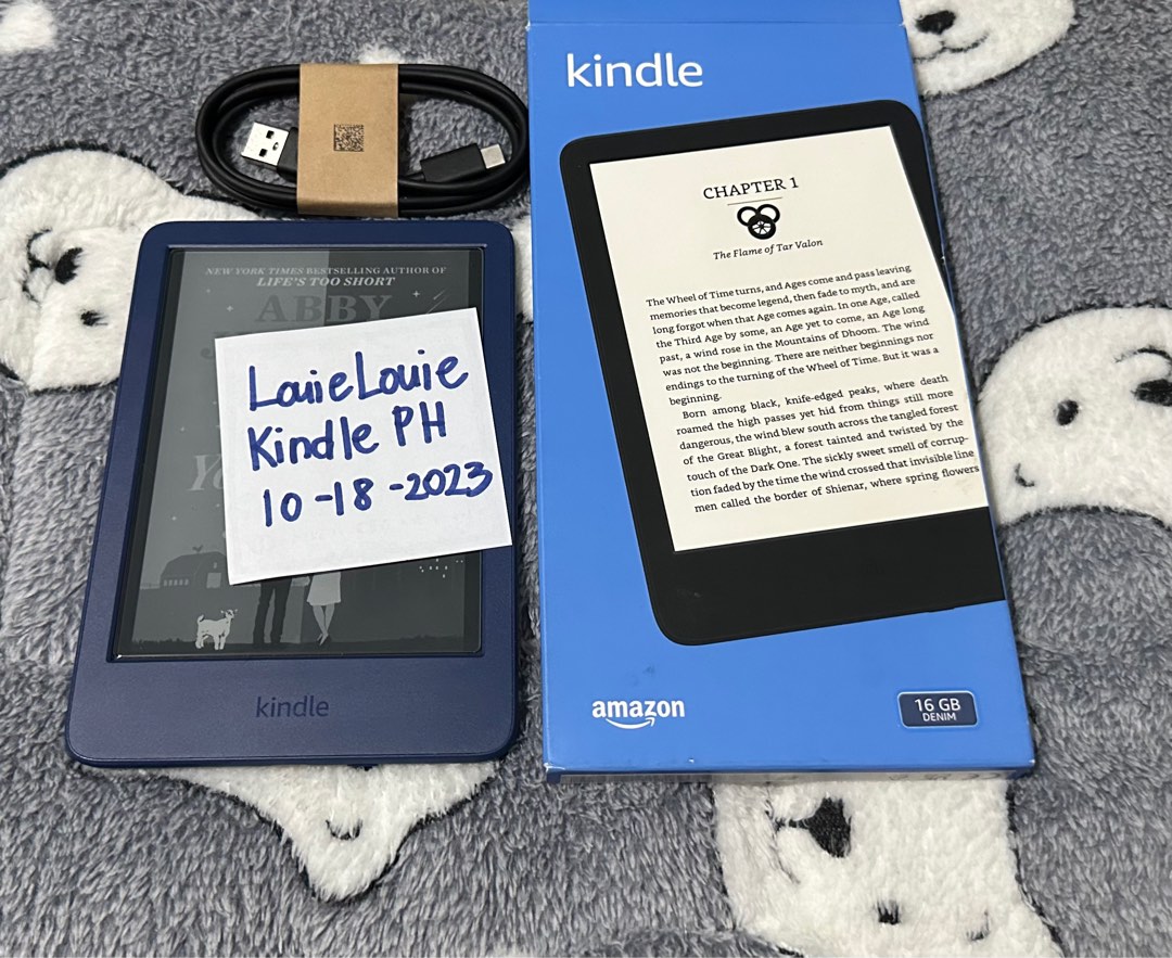 Kindle Basic 2022 Denim 16gb, Mobile Phones & Gadgets, E-Readers on ...