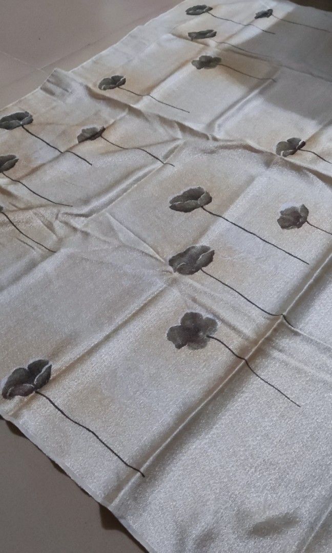 Langsir tingkap gold 3 panel, Furniture & Home Living, Home Decor ...