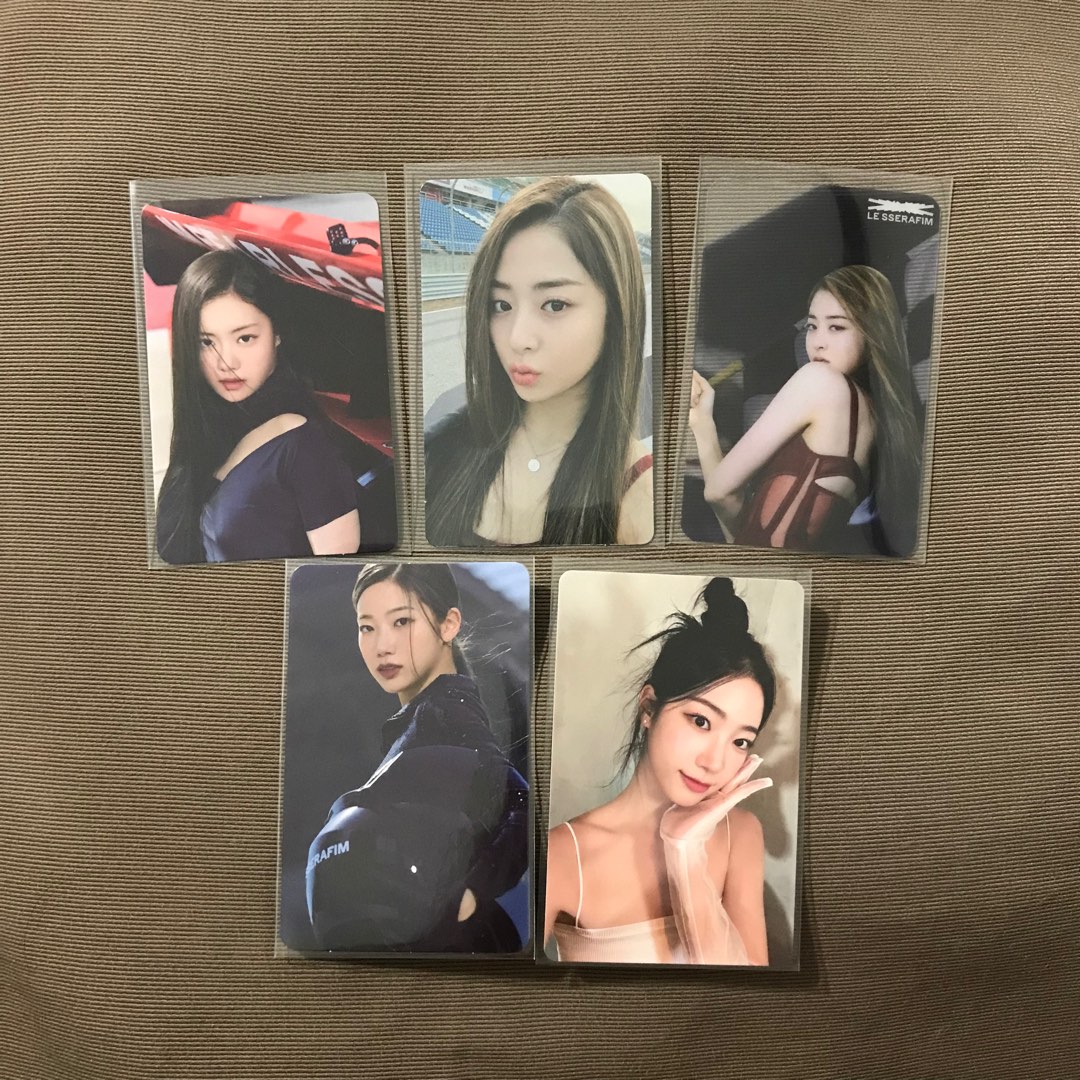 LE SSERAFIM Official PC (Yunjin, Kazuha, Garam), Hobbies & Toys ...