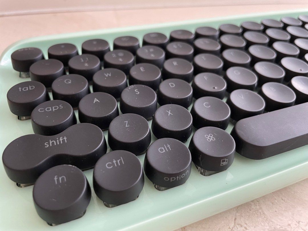 LOFREE DOT typewriter inspired mechanical keyboard (authentic ...