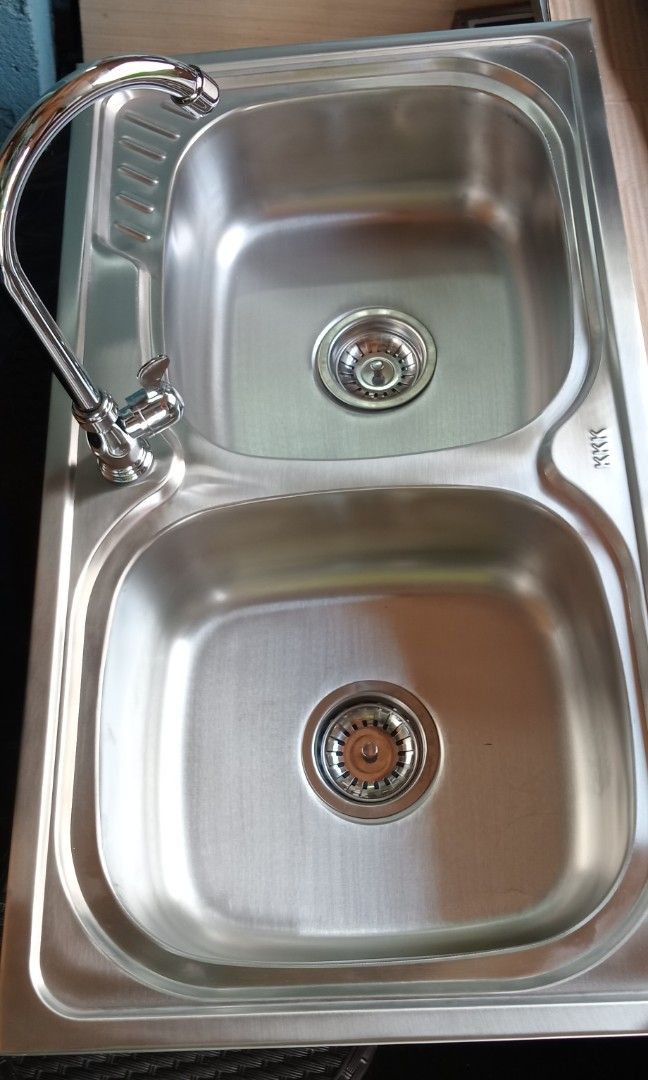 Murang stainless lababo double Tub, Furniture & Home Living, Bathroom ...