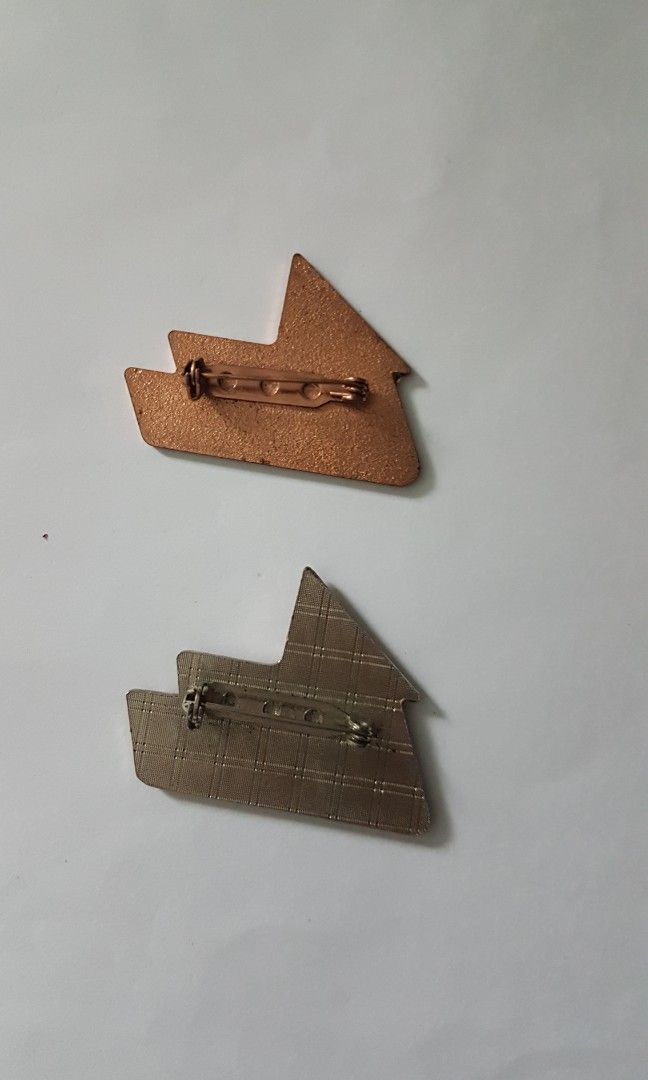 NCC Total Defence Badge, Hobbies & Toys, Memorabilia & Collectibles ...