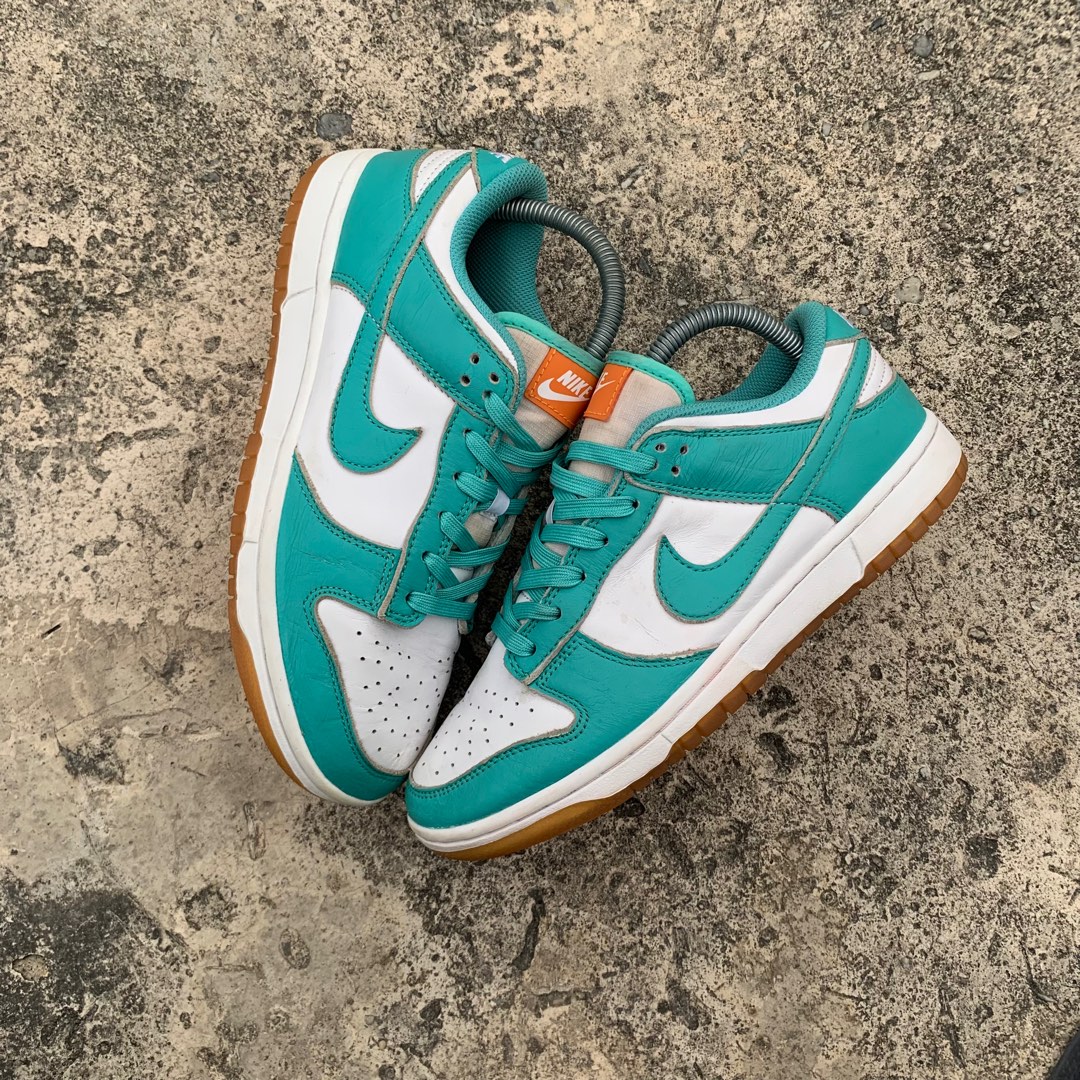 Nike SB Dunk Low Teal Zeal, Fesyen Pria, Sepatu , Sneakers di Carousell