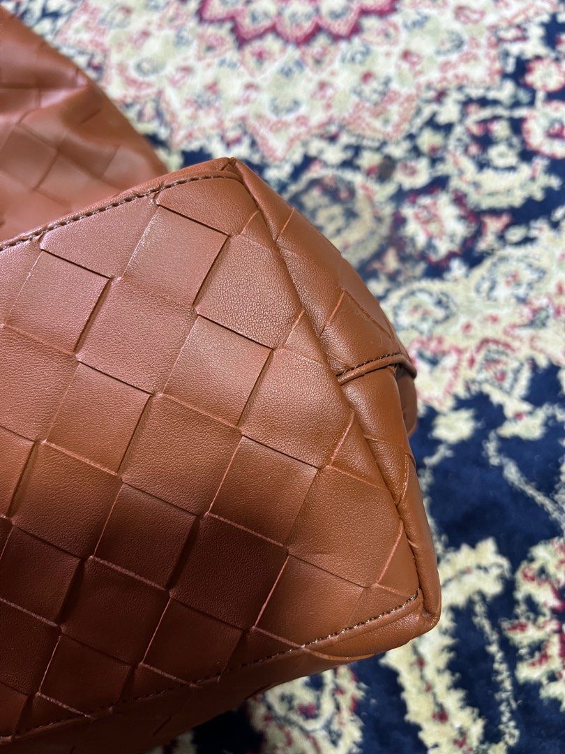 Nobat Ultra Tote, Women's Fashion, Bags & Wallets, Shoulder Bags on ...