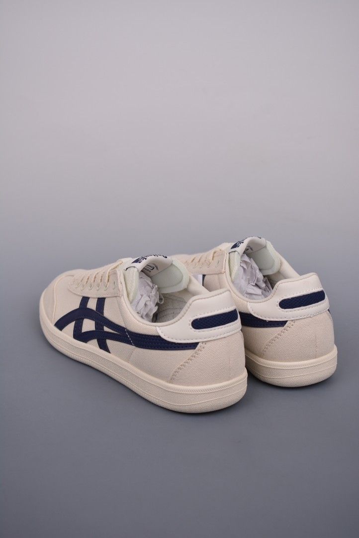 OT Tokuten, Men's Fashion, Footwear, Sneakers on Carousell