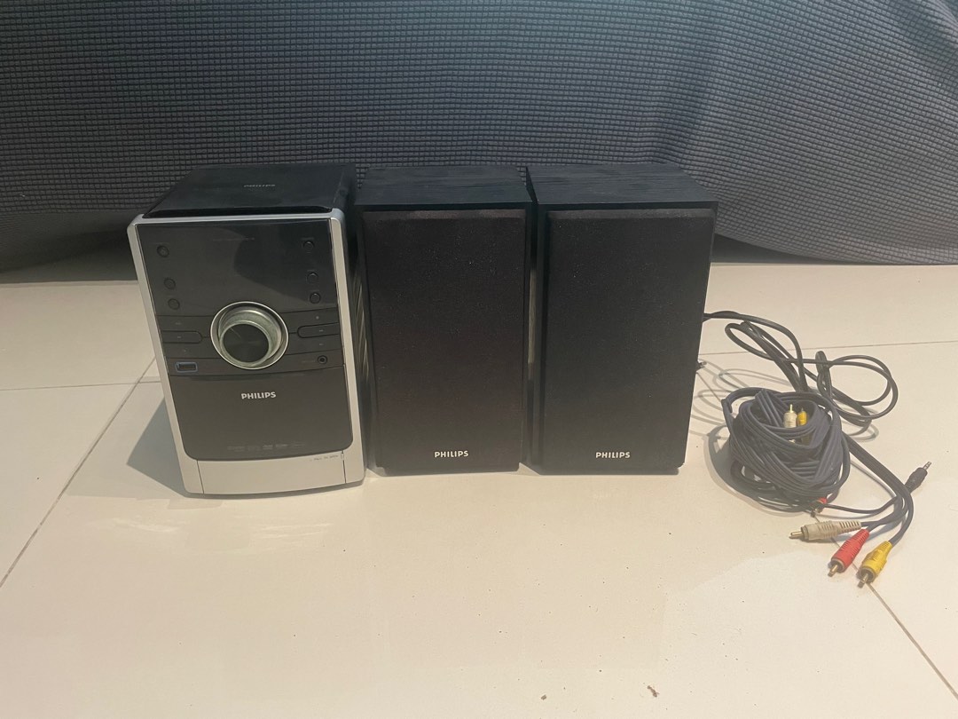 Philips mini hifi set, Audio, Portable Music Players on Carousell