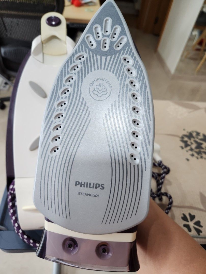 Philips PerfectCare Steam generator iron & Easy8 ironing board, TV ...