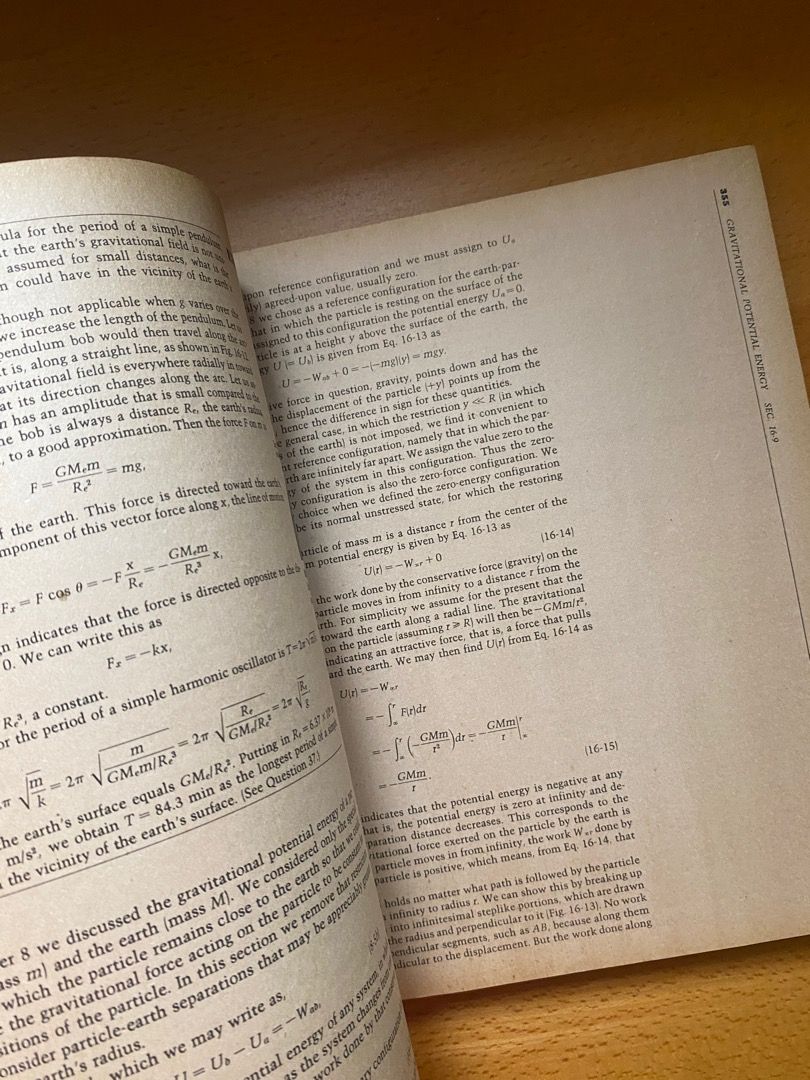 Physics Textbook (Wiley International), Hobbies & Toys, Books ...