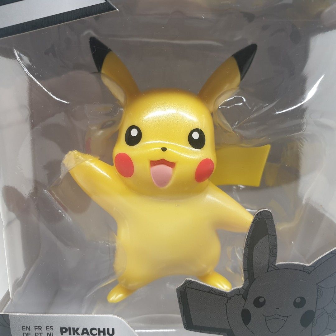 PIKACHU METALLIC Pokemon Select Series 1, Hobbies & Toys, Toys & Games ...