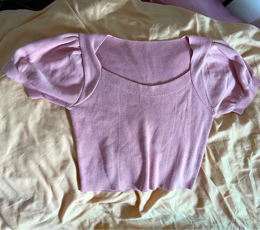 Pink puffed top, Women's Fashion, Tops, Blouses on Carousell