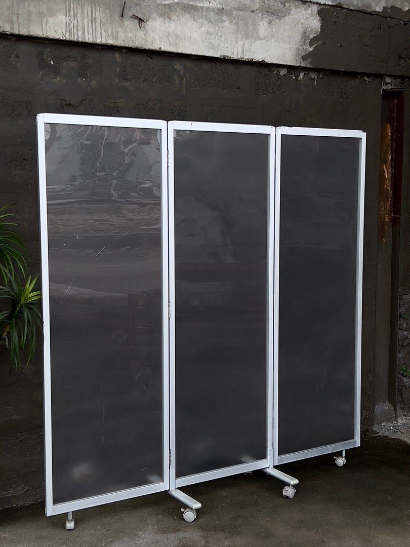 Polycarbonate office partition, acrylic divider - mobile walls 3 panels ...