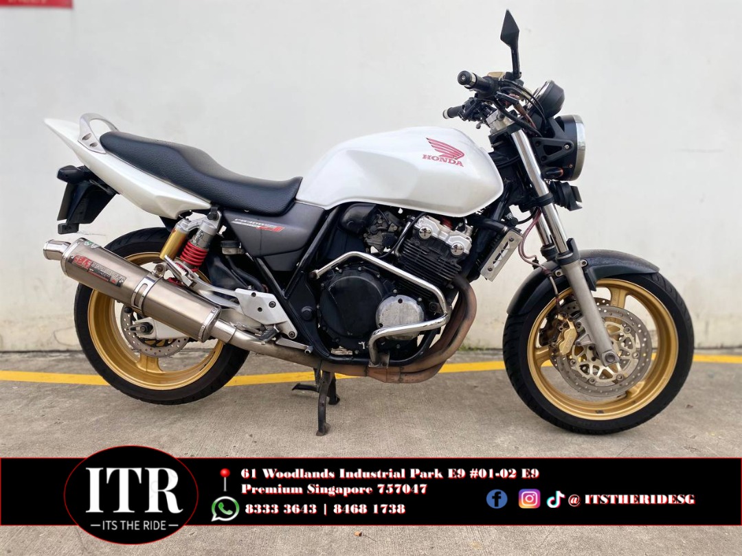 PREOWNED CB400 CB 400 CB400SF CB 400SF, Motorcycles, Motorcycles for Sale, Class 2A on Carousell
