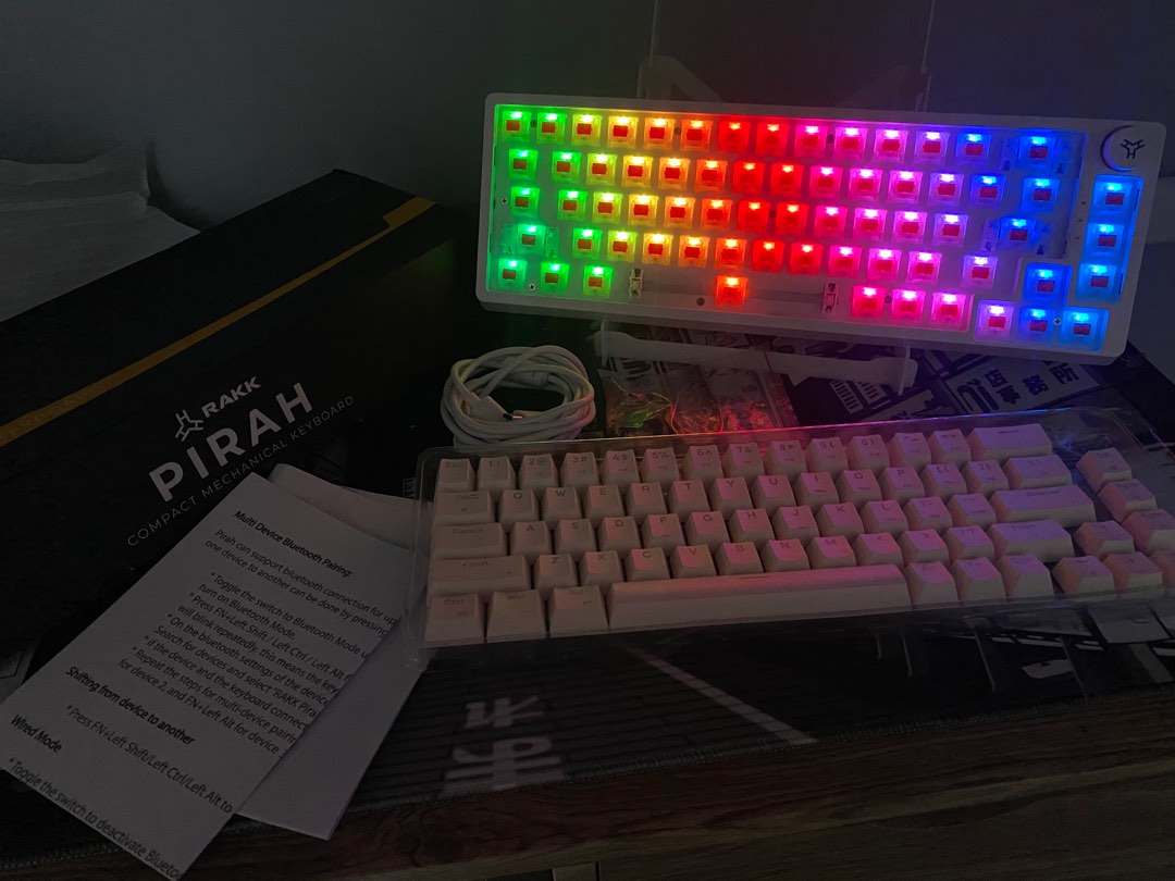 Rakk Pirah Wireless Mechanical Keyboard, Computers & Tech, Parts ...
