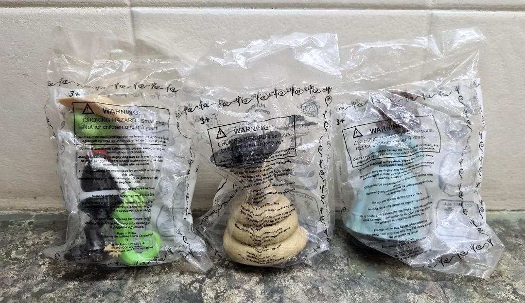 RANGO LOT - 2011 Jollibee NICKELODEON Kids Meal Toy Series, Hobbies ...