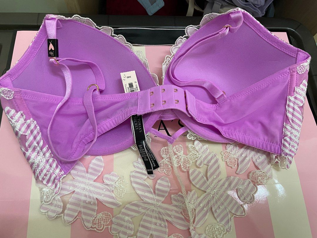 READY STOCK VS 34D bra, Women's Fashion, New Undergarments & Loungewear ...