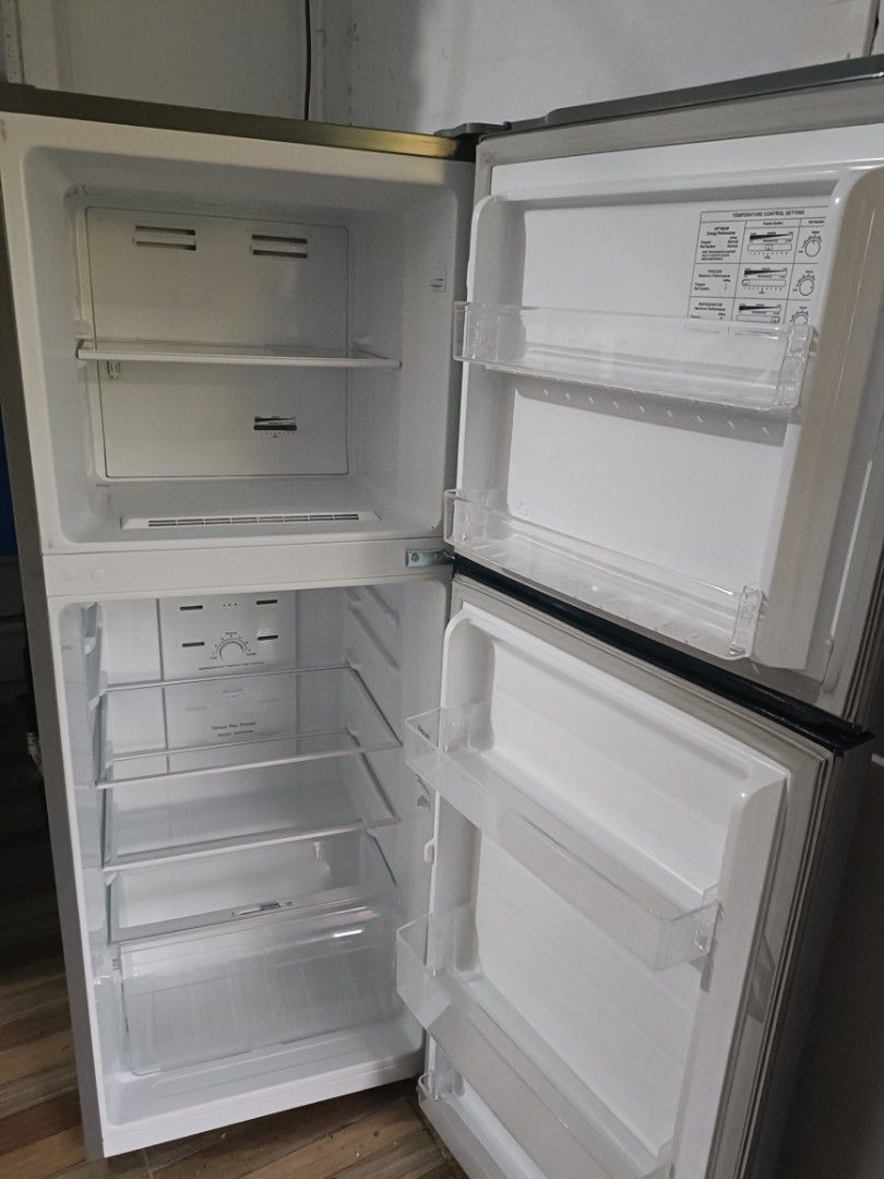 Rush Sale: 8cu.ft. Condura Prima No Frost Inverter Type Ref, TV & Home ...