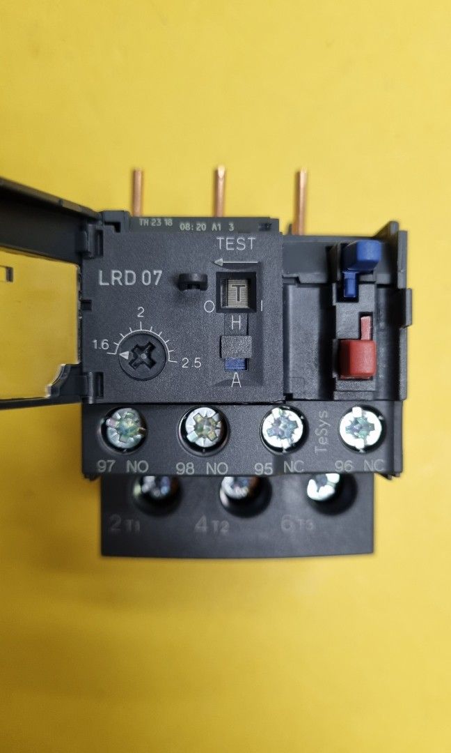 Schneider Thermal Overload Relay, LRD07, TV & Home Appliances ...