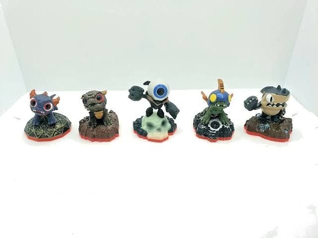 Skylanders minis Set of 9, Hobbies & Toys, Toys & Games on Carousell