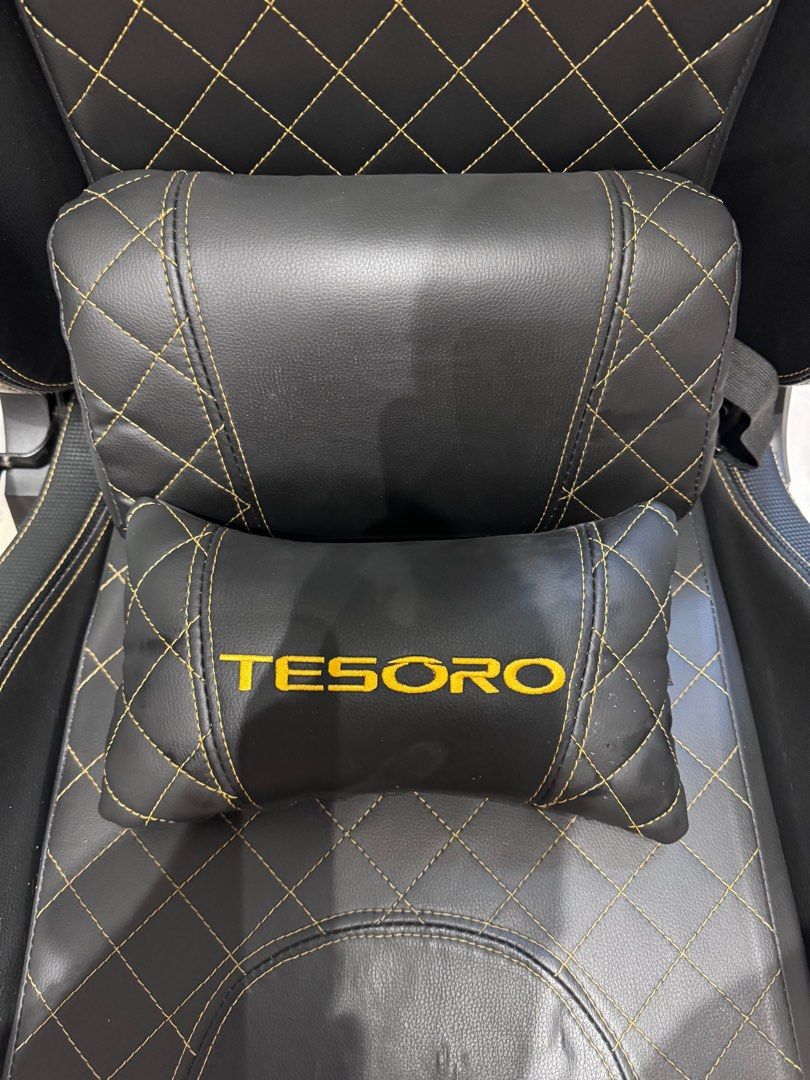 tesoro zone x gaming chair, Furniture & Home Living, Furniture, Chairs ...