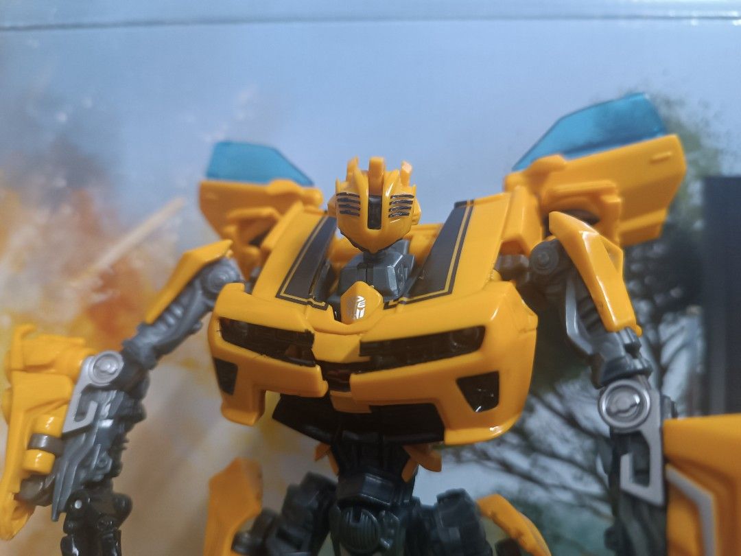 Transformers HFTD Deluxe Class Battle Blade Bumblebee, Hobbies & Toys ...