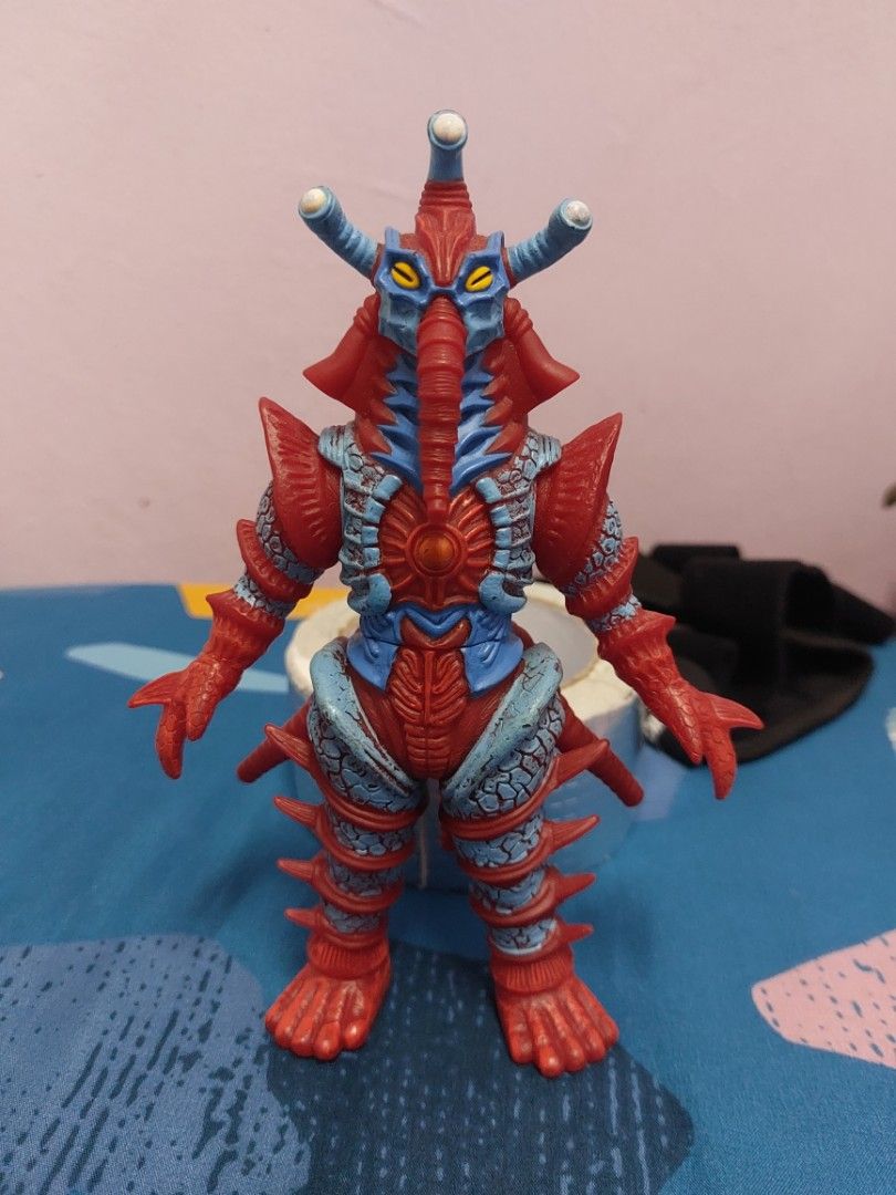 Ultraman Sofubi - Alien Hipporito, Hobbies & Toys, Toys & Games on ...