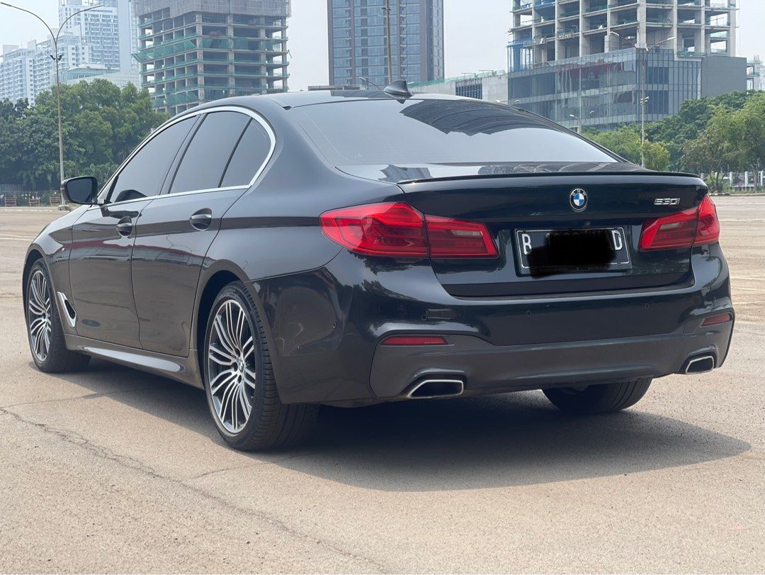 UNIT KEREN!! BMW 530i AT Hitam 2020, Mobil & Motor, Mobil untuk Dijual ...
