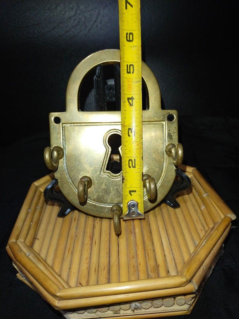 Vintage Padlock shaped key holder, Hobbies & Toys, Memorabilia ...