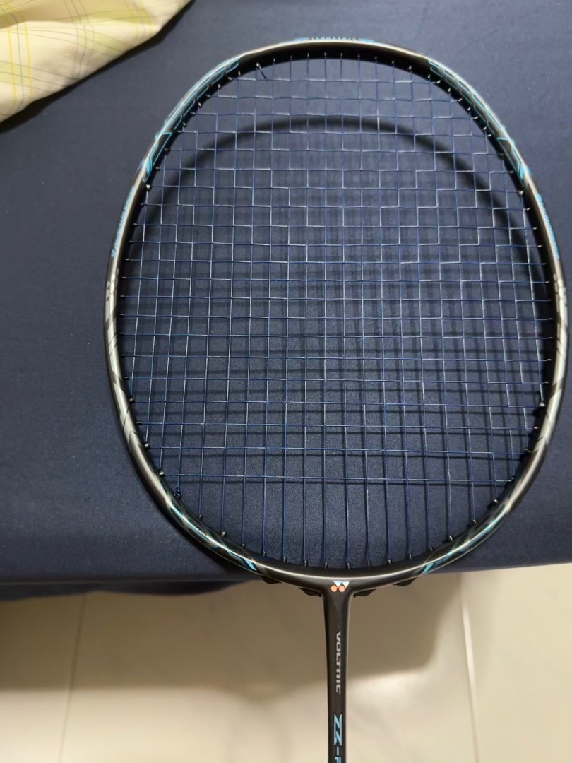 Yonex Force Z II, Sports Equipment, Sports & Games, Racket & Ball ...