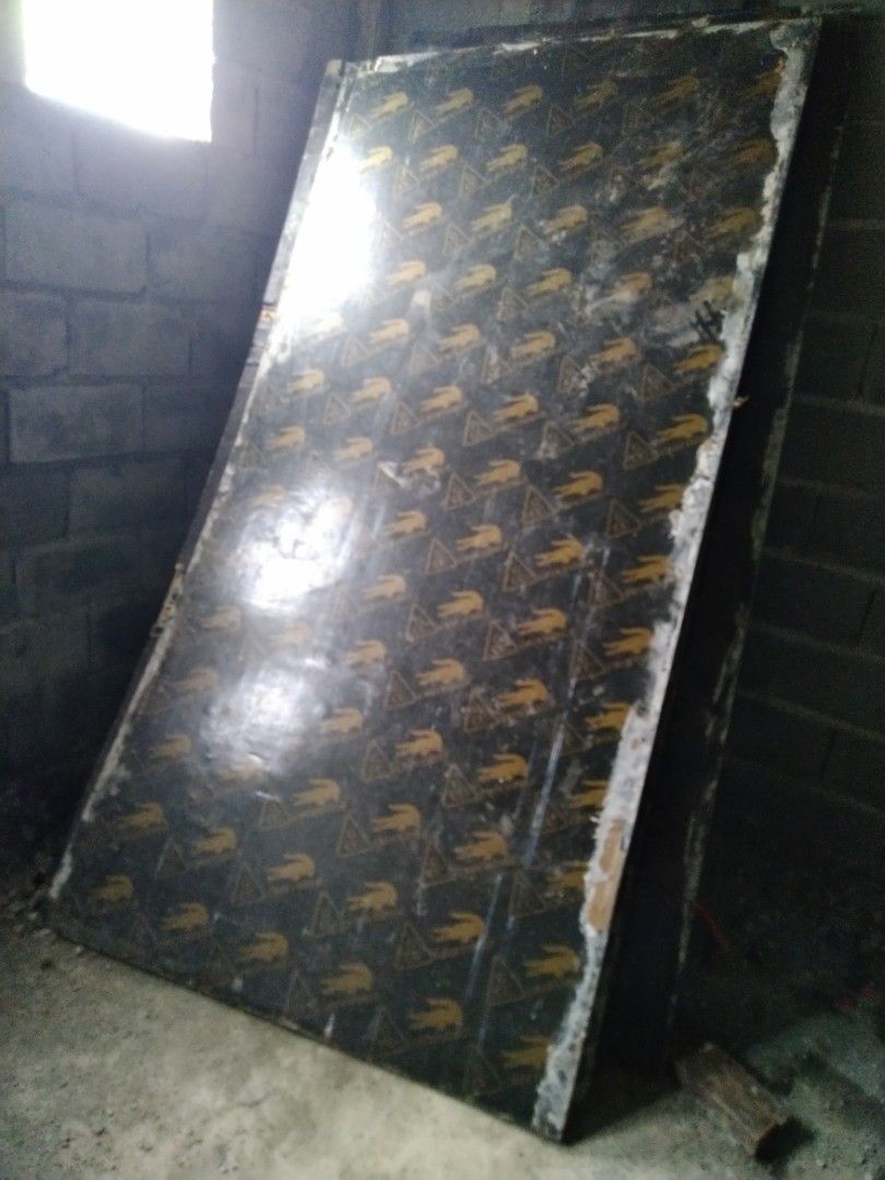 380 to 400+ pcs Coco Lumber Formworks & Phenolic like GI Pipe Tubular ...