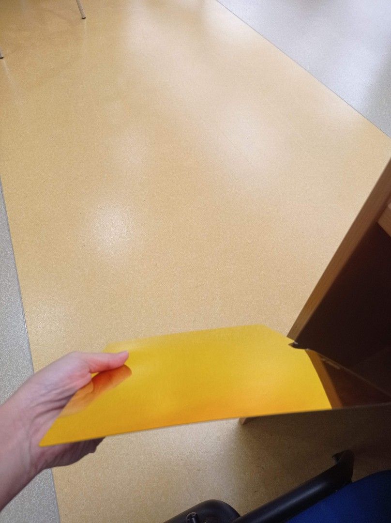 Cool 3M gold/red privacy filter 14 inch, Food & Drinks, Other Food ... Cool 3M gold/red privacy filter 14 inch, Food & Drinks, Other Food ...