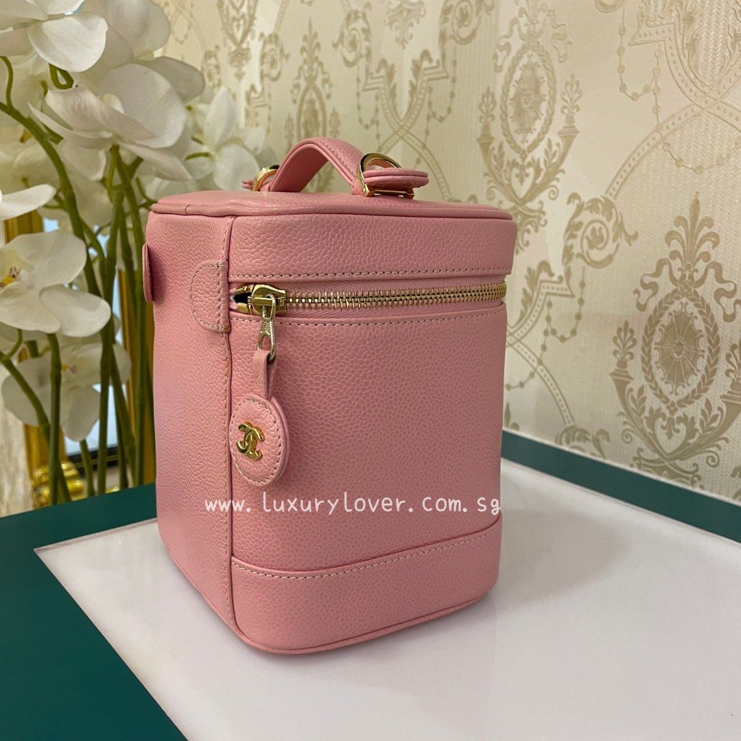 #9 Chanel Vintage Cosmetic Vanity Case Pink Caviar GHW, Luxury, Bags ...