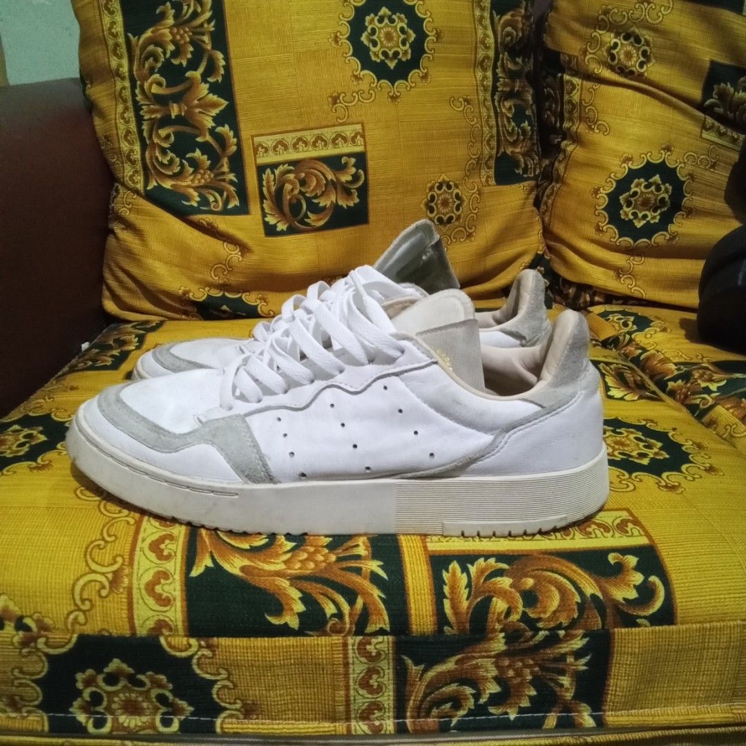 Adidas original, Men's Fashion, Footwear, Sneakers on Carousell