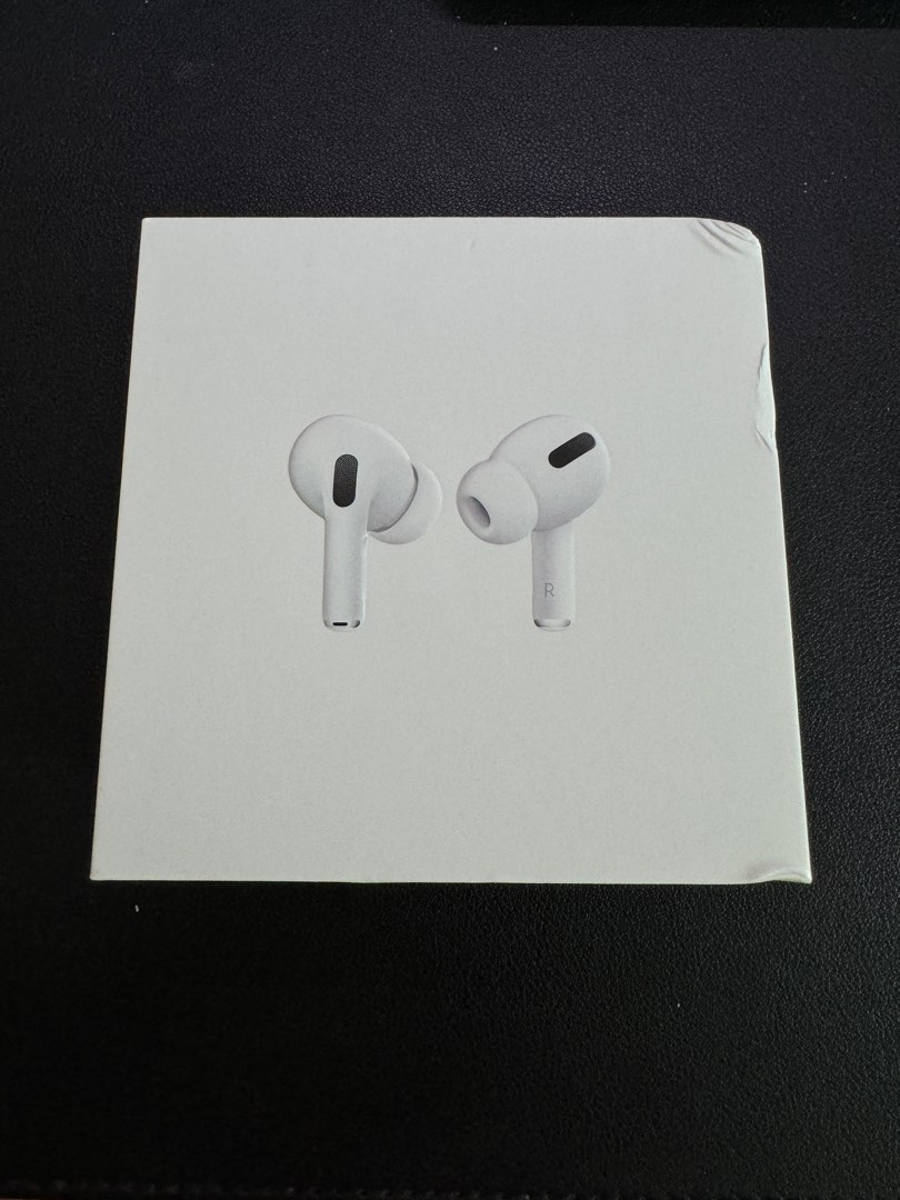 AirPods Pro Gen 1 - Full Box Set, earbud issues, Audio, Earphones on ...