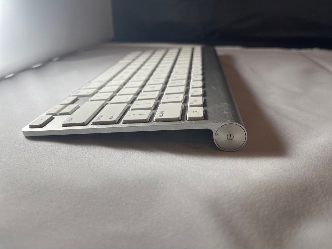 Apple Trackpad Mouse first gen + Magic Keyboard first gen, Computers ...