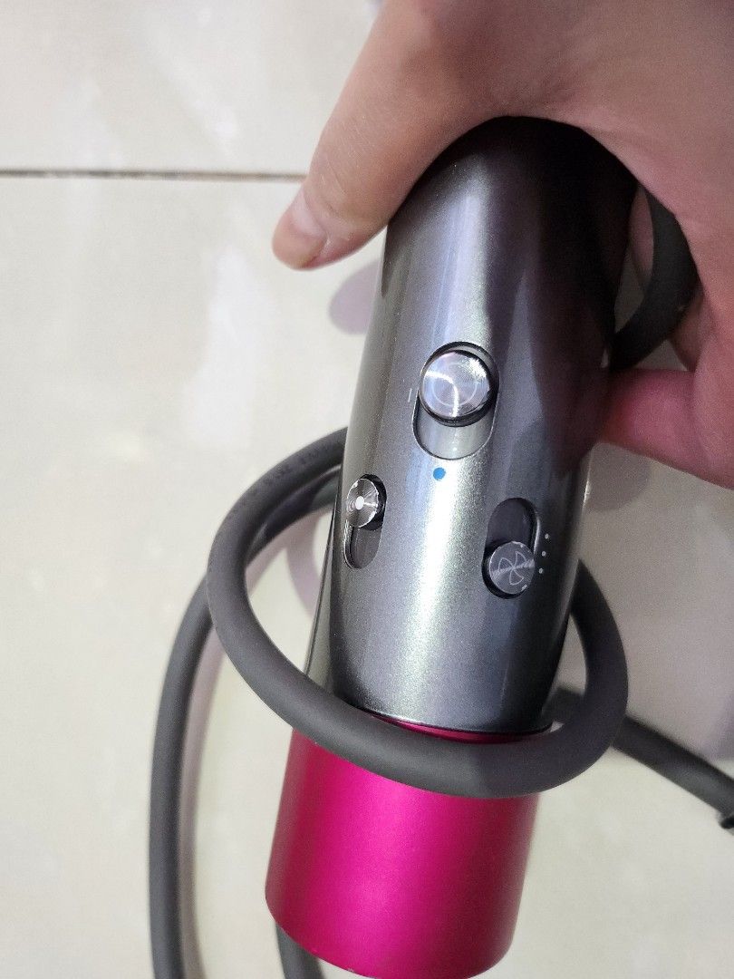 AUTHENTIC WITH RECEIPT Dyson Air Wrap Airwrap, Beauty & Personal Care ...