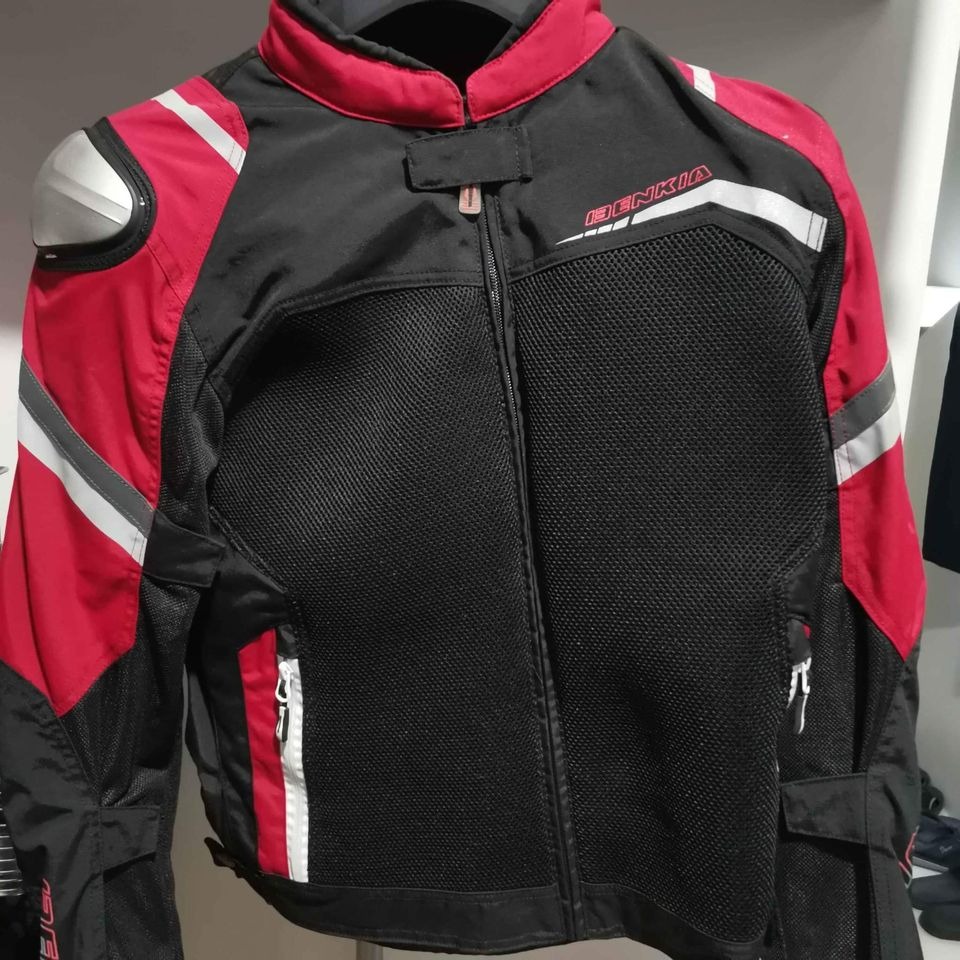 Benkia HDF-JS195 Motorcycle Jacket, Men's Fashion, Coats, Jackets and ...