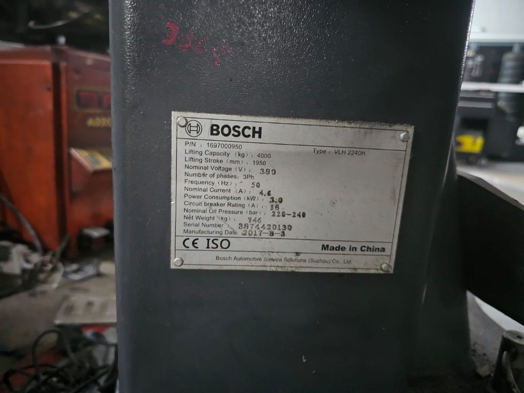 Bosch Hydraulic Lifter, Everything Else on Carousell