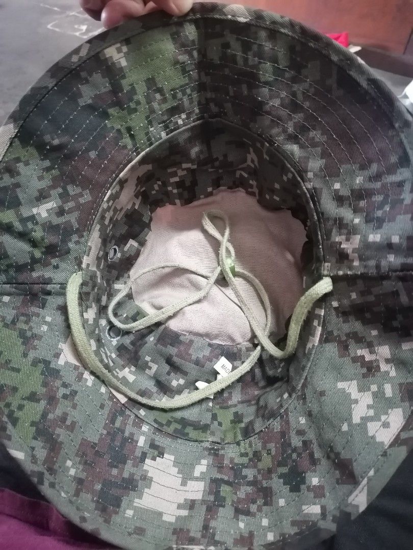 Bucket army digital, Men's Fashion, Watches & Accessories, Cap & Hats ...