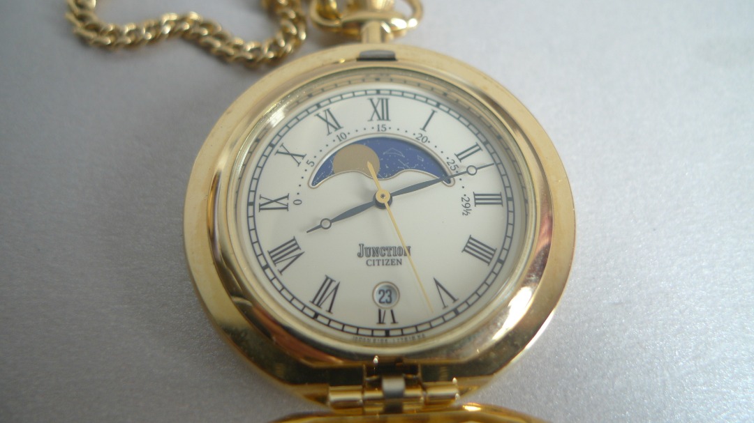 CITIZEN JUNCTION Moon Phase Quartz Pocket Watch, Men's Fashion, Watches ...