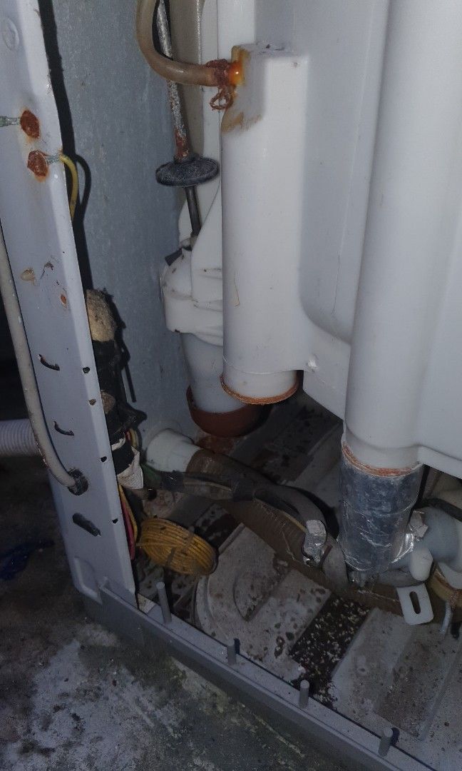 Defective unit for disposal, TV & Home Appliances, Washing Machines and ...