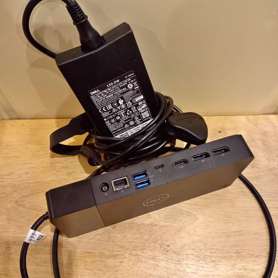 Dell WD19TB Thunderbolt Docking Station, Computers & Tech, Parts ...