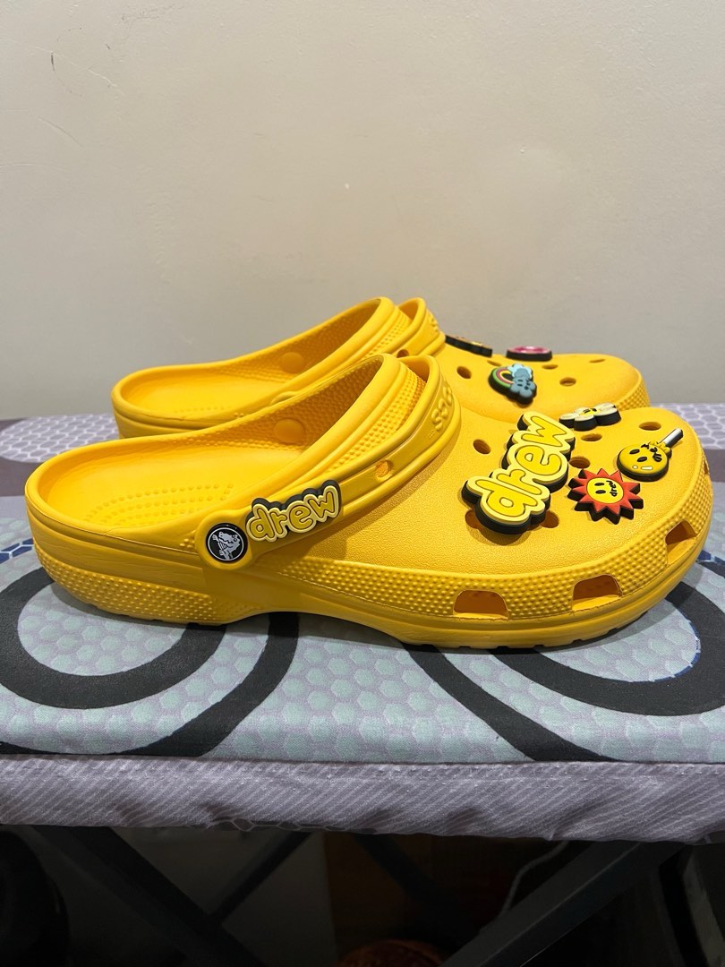 Drew x Crocs Justin Bieber M11, Men's Fashion, Footwear, Slippers ...