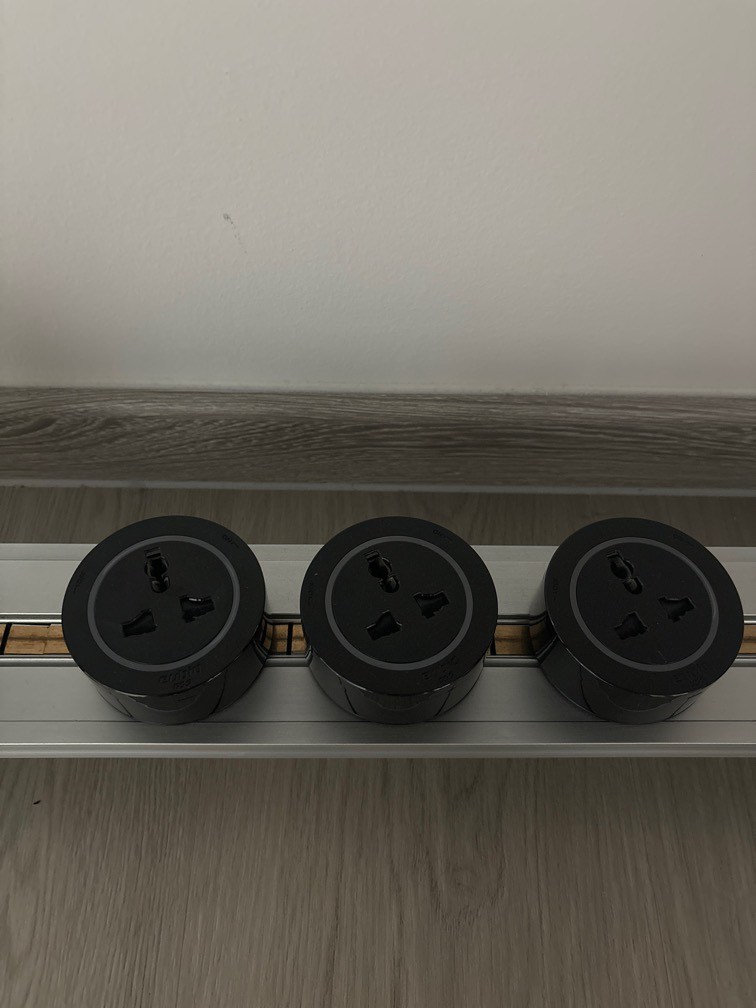 Eubiq International Sockets, TV & Home Appliances, Electrical, Adaptors ...