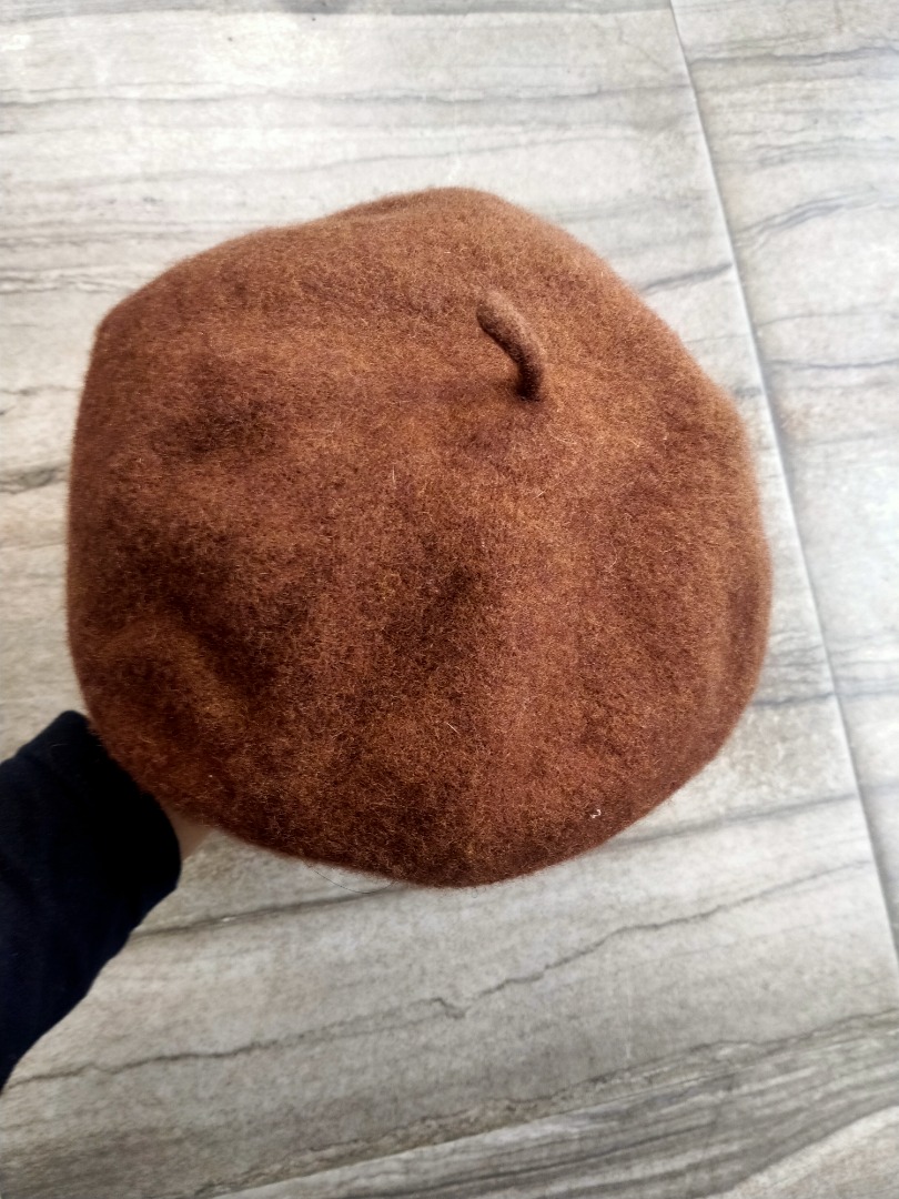 French hat, Men's Fashion, Watches & Accessories, Caps & Hats on Carousell