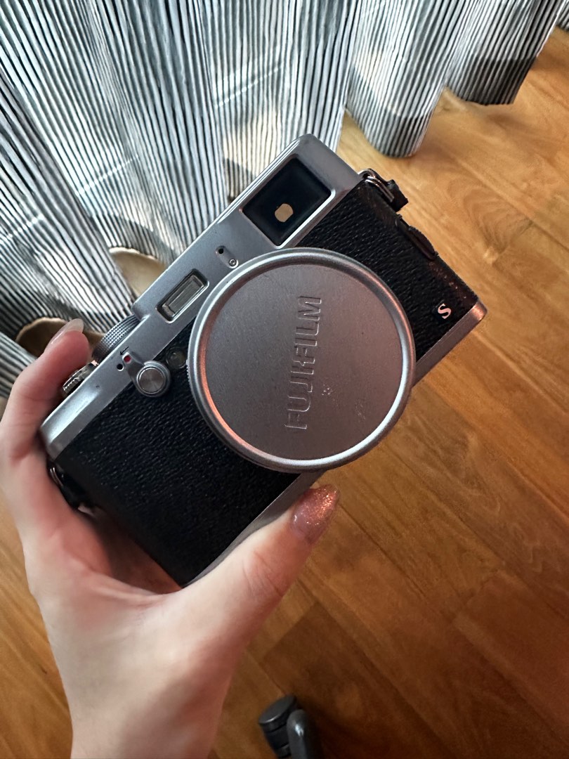 Fujifilm X100S, Photography, Cameras on Carousell