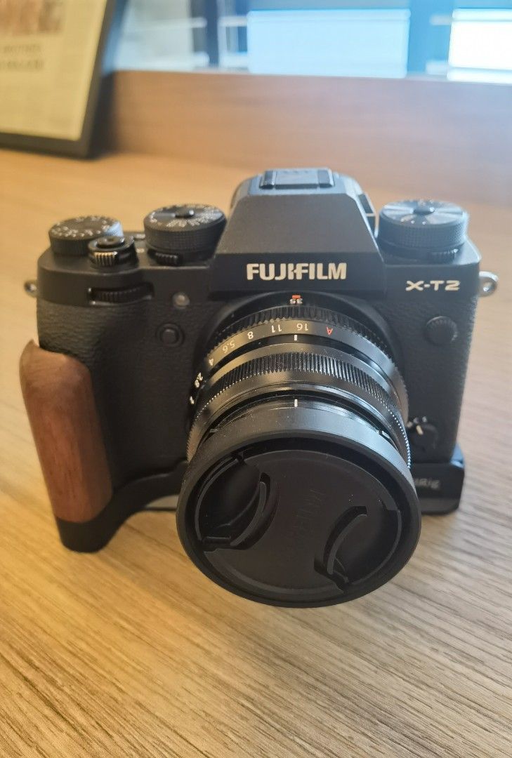 Fujifilm xt2 with 35mmf2, Photography, Cameras on Carousell