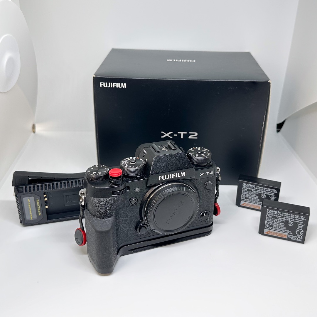 Fujifilm XT2 with Two Original Batteries and Fast Charger, Photography ...