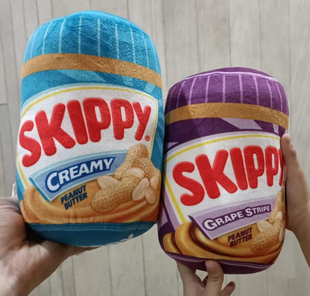 Fun claws Skippy plushies cushion, Hobbies & Toys, Toys & Games on Carousell