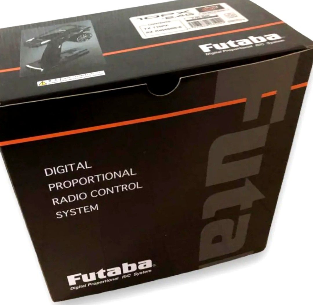 Futaba digital proportional radio control system 遙控車用遙控器, 興趣及遊戲, 玩具 ...